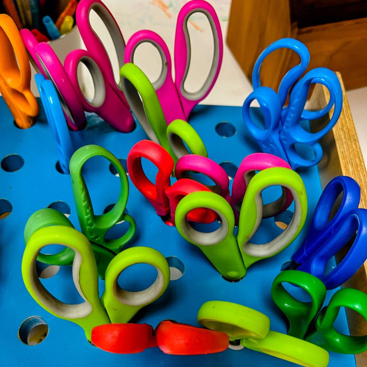Easy scissor skills and the best cutting activities for children