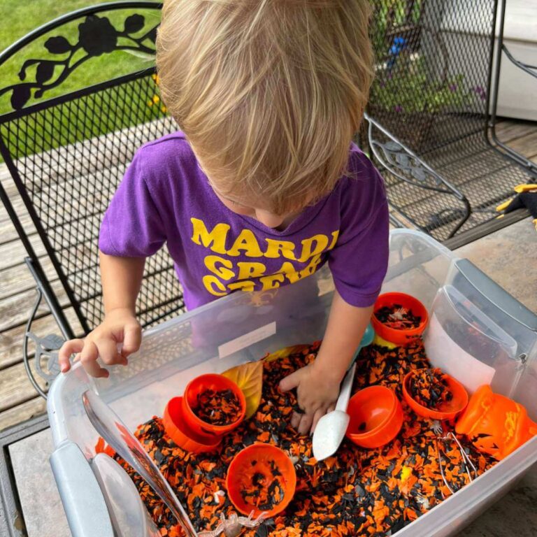 25 awesome and easy Halloween fine motor activities for kids