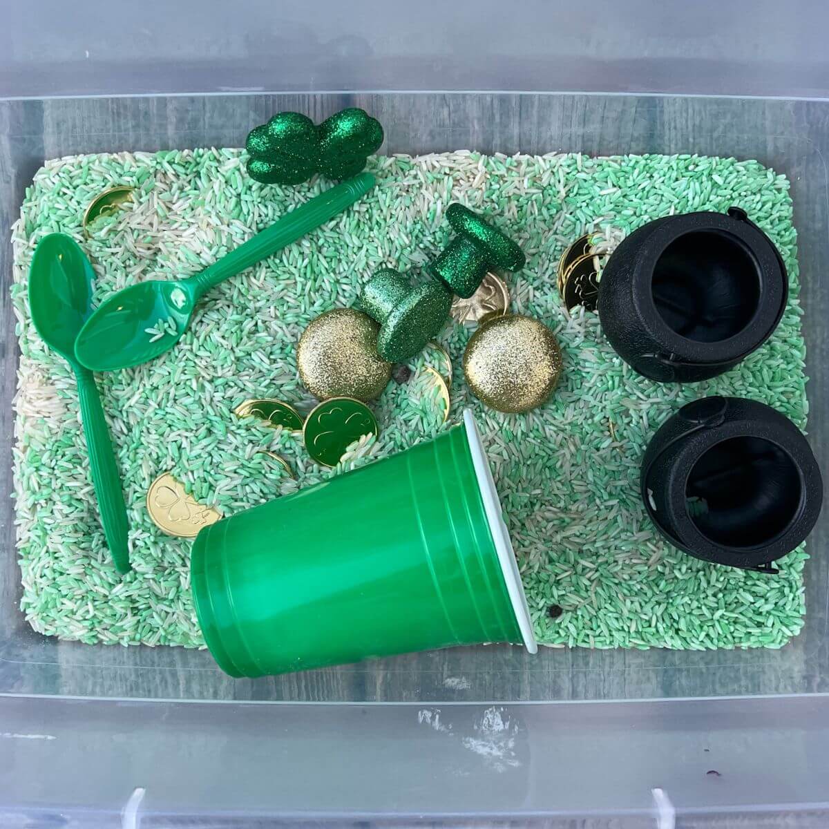 The Easy and Cute Shamrock Craft for Preschoolers and Toddlers