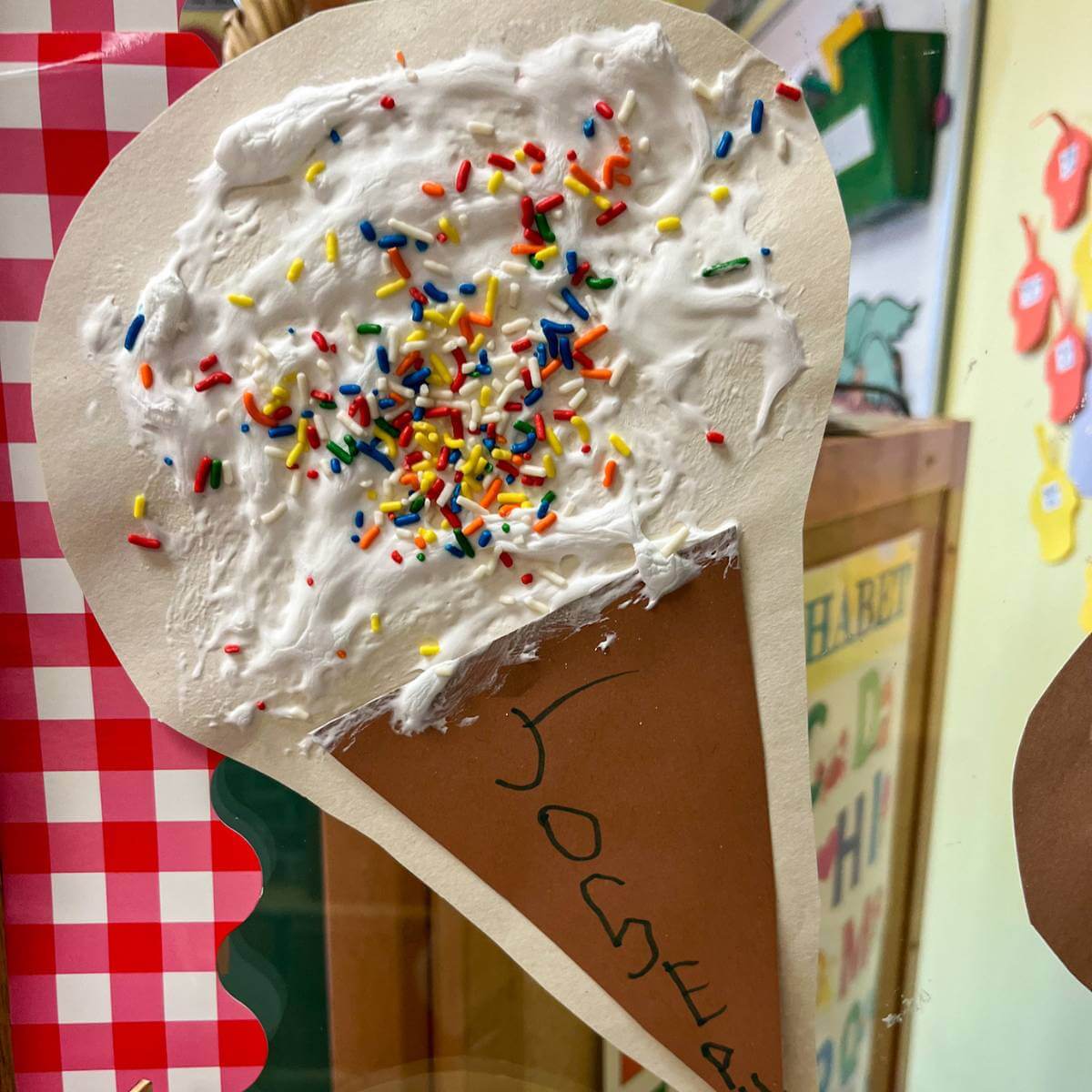 Easy Ice Cream Cone Craft for Preschoolers and Toddlers