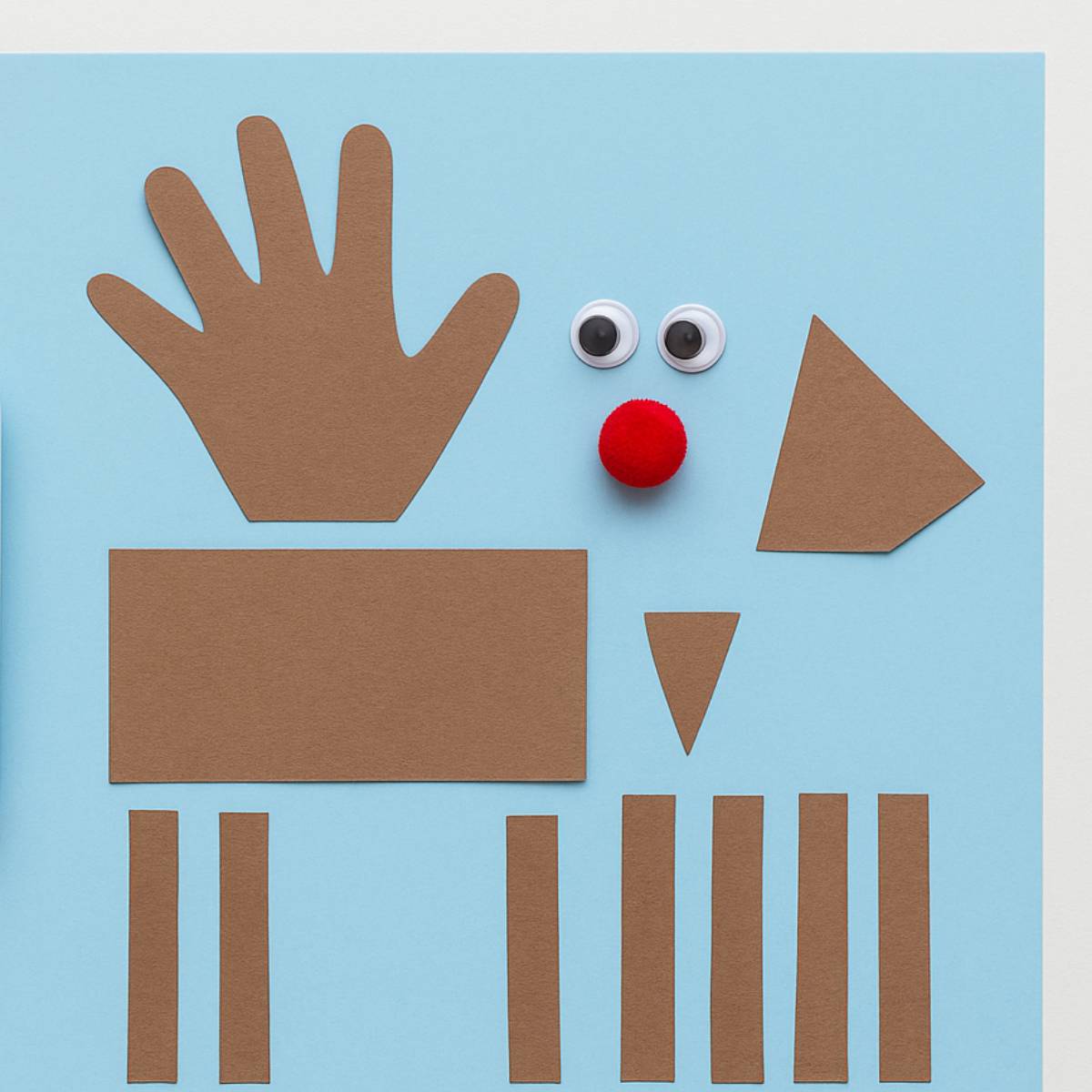 A Simple Reindeer Craft to Teach Shapes This Holiday Season